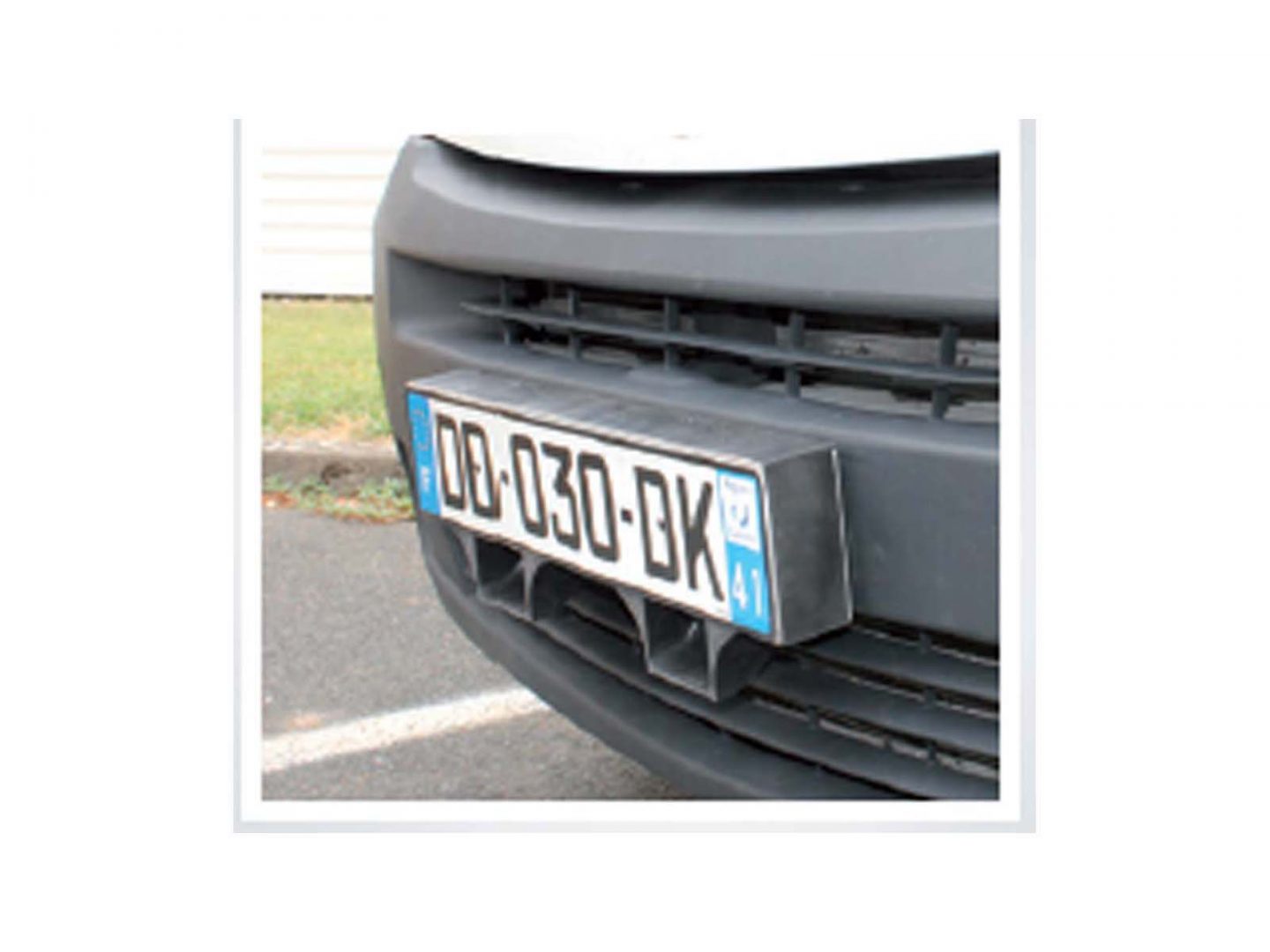 Siren and speaker unit built into the number plate - Global Market