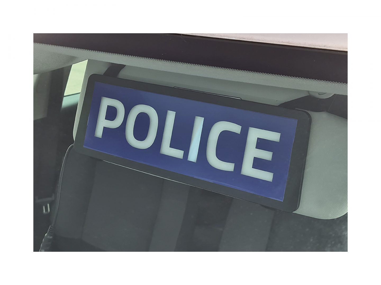 Safe Responder X - LED Visor Sign - United Kingdom