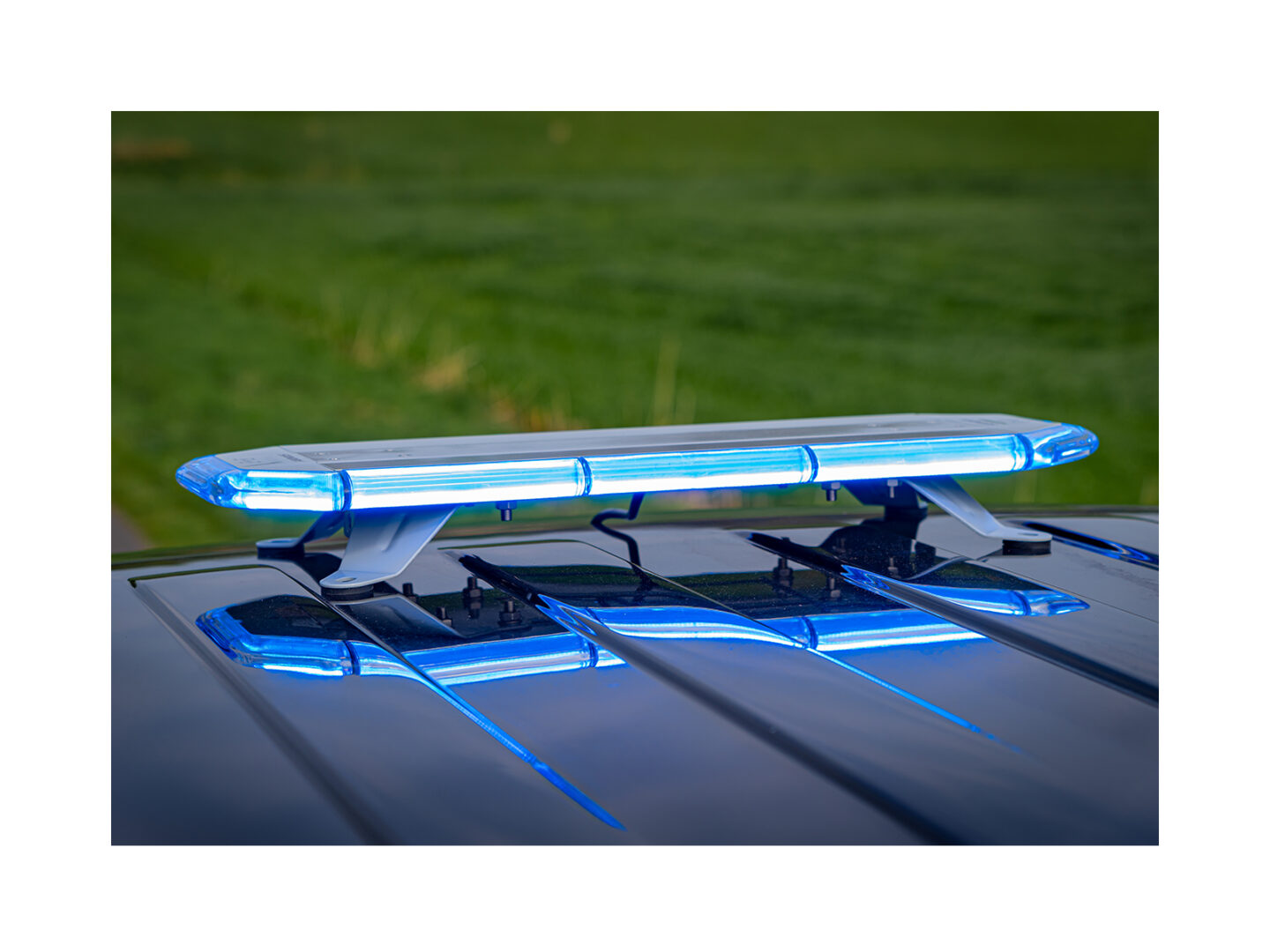 LB200 Lightbar - United Kingdom